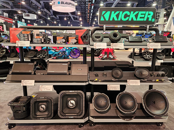 KICKER Attends the First KnowledgeFest in Atlantic City | 12VoltNews.com