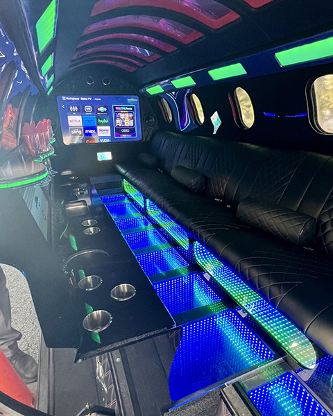 The Limo Jet Is Drawing Attention At Consumer Events | 12VoltNews.com
